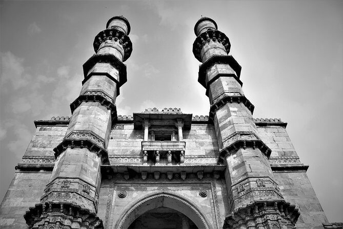 Premium 3 Days Tour To World's Tallest Statue, UNESCO Heritage Sites And Lothal - FAQ