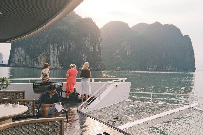 Premium 5 Star Day Cruise Discover the beauty Halong- Lan Ha Bay - Key Points