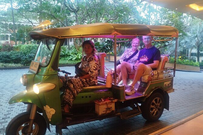 Premium Bangkok City Tour by Tourist Boat and TukTuk - An Overview of the Tour Experience