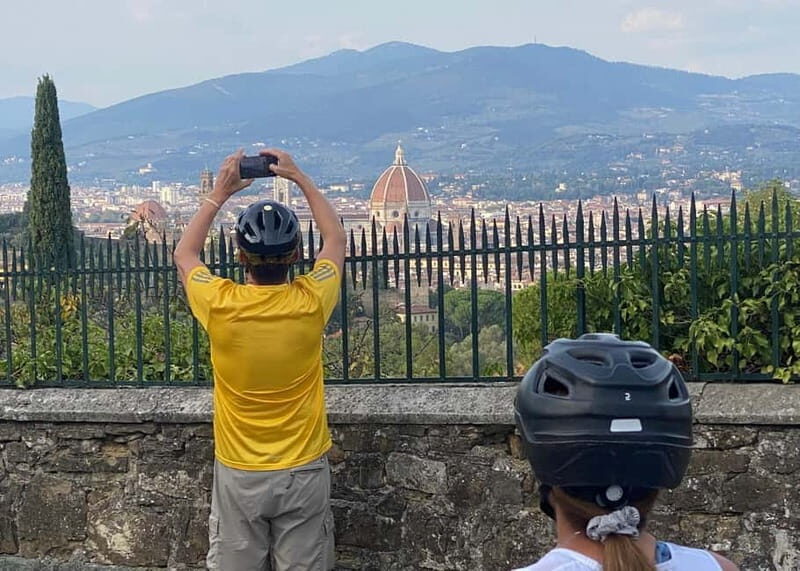 Premium Chianti E-Bike Tour, Food Wine Tasting + Photo shoot - Exploring Tuscany on Two Wheels: The Premium Chianti E-Bike Tour