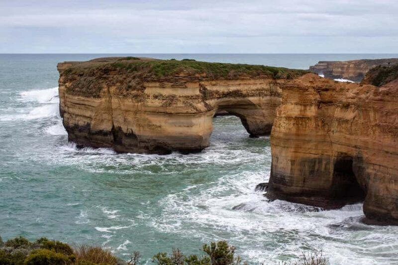PREMIUM Great Ocean RD Tour REVRS-Dlux MINIBUS-Hotel PickUP - FAQs