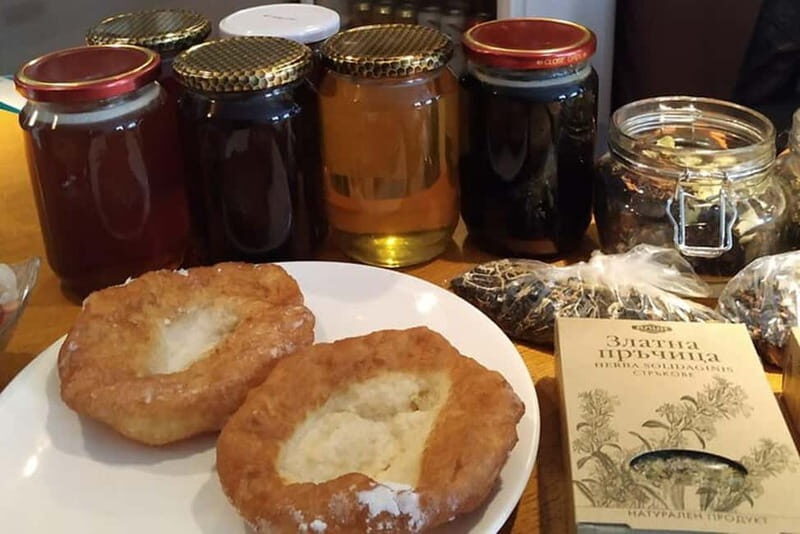 Premium honey and herbal tea tasting - The Experience: A Tasteful Journey in a Vintage Setting