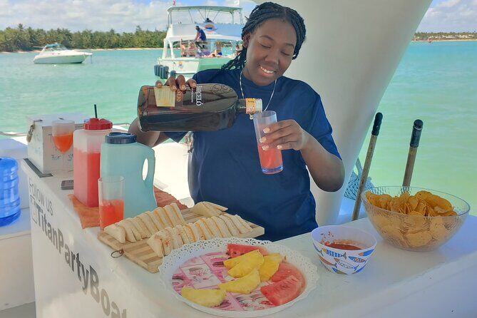 Premium Party Boat in Bávaro - Punta Cana - FAQ