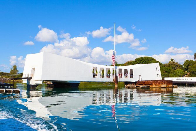 Premium Pearl Harbor Small Group Tour with Lunch - Unpacking the Itinerary: What You’ll See and Experience