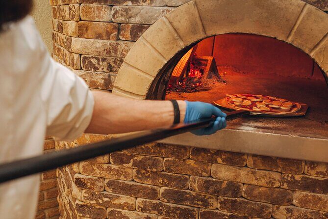 Premium Pizza Making Class at a Pizzeria in Como - Introduction: Why a Pizza Class in Como?