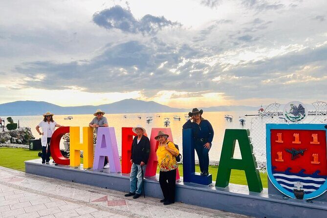 Premium Private Tour: Chapala, Tlaquepaque, Tonala and 3 Foals - Key Points