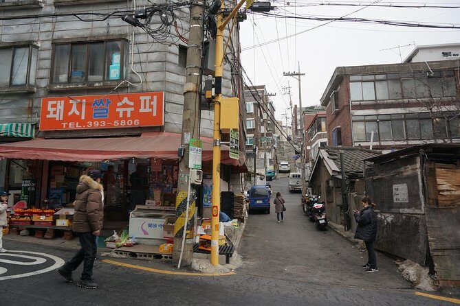 [Premium Private tour] PARASITE Film Location & 3 Peak in Original Seoul - Key Points