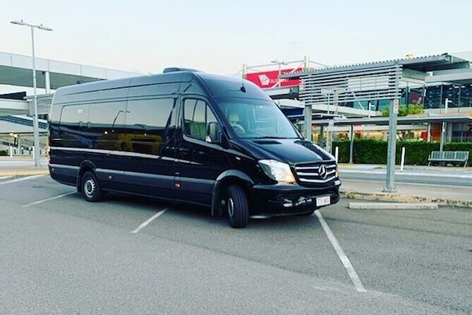 Premium Private Transfer FROM Sydney Airport to Sydney CBD/Downtown 1-13 people - In-Depth: Describing the Journey