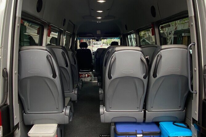Premium Private Transfer FROM Sydney Airport to Sydney CBD/Downtown 1-13 people - Frequently Asked Questions