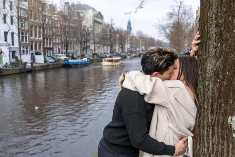 Premium Romantic Photoshoot Experience for Couples - Who Should Consider This Photoshoot?