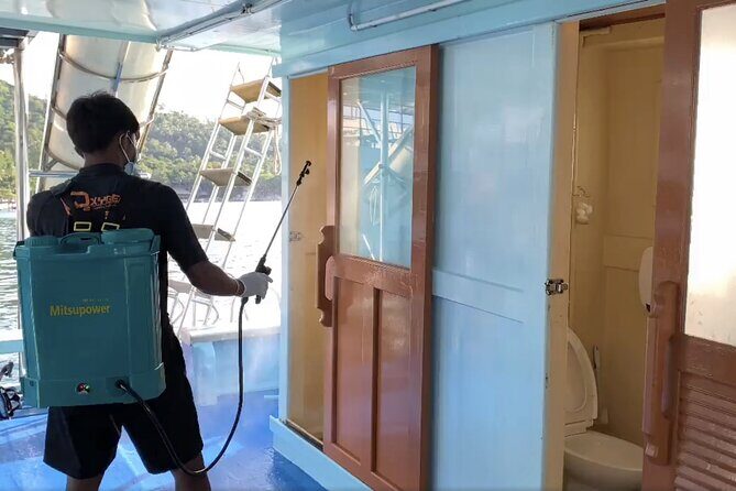Premium Snorkel Tour to the Bays of Koh Tao onboard the Oxygen - Key Points to Remember