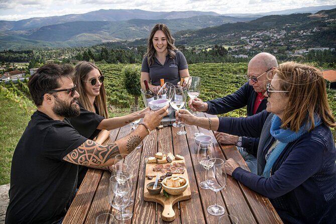 Premium Tasting | Quinta de Santa Cristina Vinho Verde - Key Points