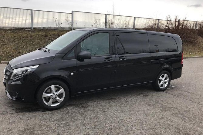 Premium Transfer from Zürich Airport to Zurich city or Zürich city to Airport - A Smooth, Stylish Ride in Zurich: The Overview