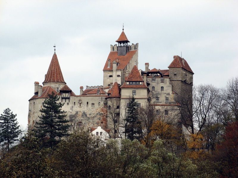 Premium Transylvania and Dracula's Castle 2-Day Tour - Setting the Scene: From Bucharest to Transylvania