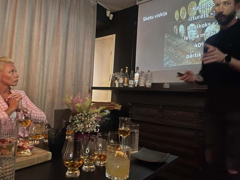 Premium Whiskey Masterclass & Delicious Snacks - Breaking Down the Itinerary
