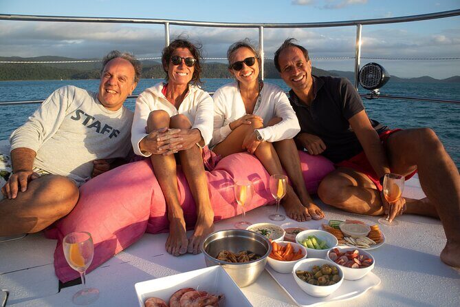 Premium Whitsunday Islands Sail, SUP & Snorkel Tour - FAQs