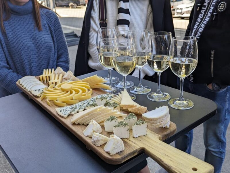 Presqu'île : 3h Food tour in the heart of the city - Final Thoughts
