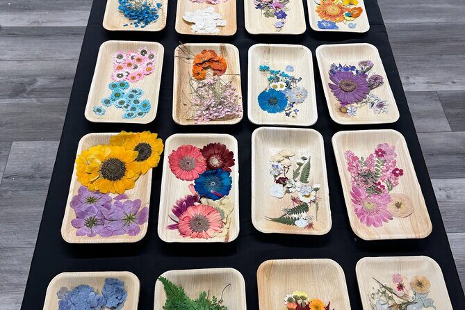 Pressed Flower Art Workshop - Exploring the Experience in Detail