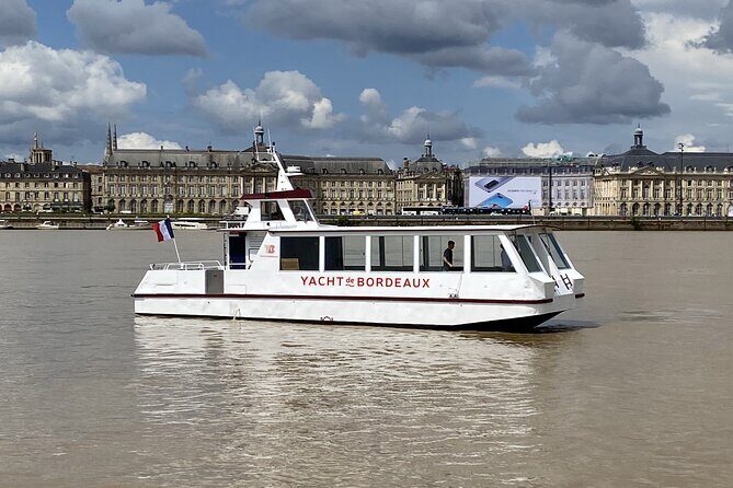 Prestige Commented Cruise glass of wine and Canelé in Bordeaux - Pricing and Value