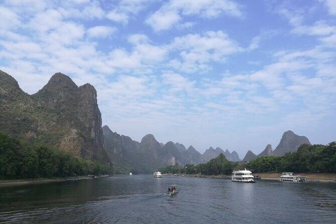 PRI Yangshuo Mt Xianggong and Li River Boat Day Tour from Guilin - What Makes This Tour Stand Out