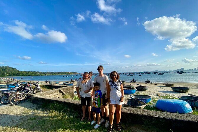 PRIAVATE DaNang CITY TOUR-FOOD TOUR-Sunset BOAT TRIP on Han river - Key Points