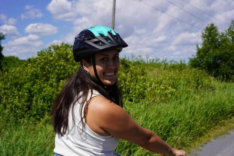 Prince Edward County: Guided Winery Bike Tour with Tasting - An Authentic Taste of Prince Edward County on Two Wheels
