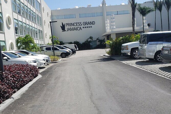 Princess Grand / Senses Mangrove Airport Transfers from MBJ - Key Points