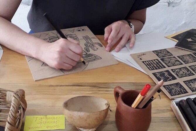 Print a work of art with a local artist for your home - FAQ