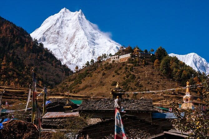 Private 16 Days Manaslu Circuit Trek - Key Points