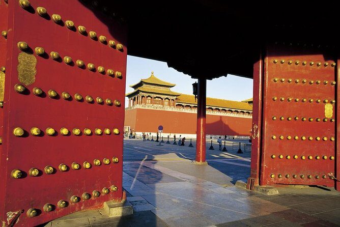 Private 2-Day Beijing Sightseeing with VIP Acrobatic Show Option - Price and Value Analysis