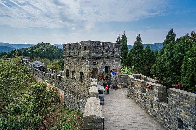 Private 2-Day Beijing Sightseeing with VIP Acrobatic Show Option - FAQ