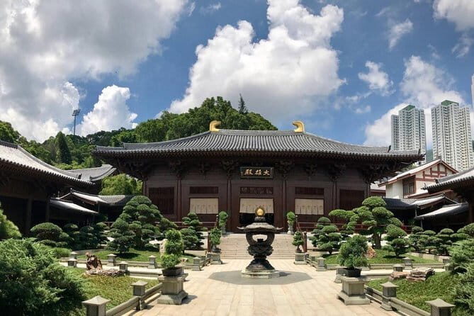 Private 2 Day Classic Hong Kong Day Tour Including Xinjie And Chi Lin Nunnery - Practical Aspects: What You Need to Know