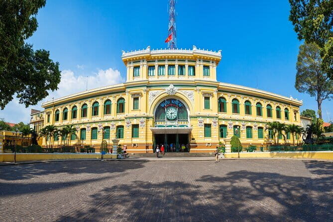 Private 2-Day Ho Chi Minh City Tour from Airport - Detailed Breakdown of the Experience
