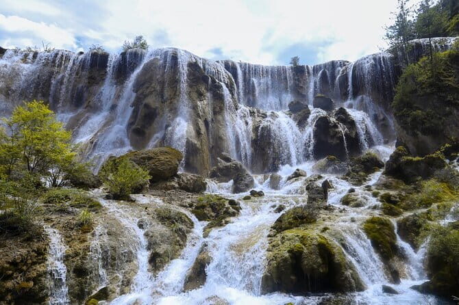 Private 2-Day Jiuzhaigou & Huanglong Tour by Train from Chengdu - The Experience of Self-Guided Sightseeing