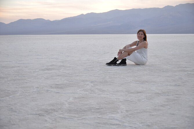 Private 2-Day Tour from Los Angeles to Death Valley National Park - Key Points