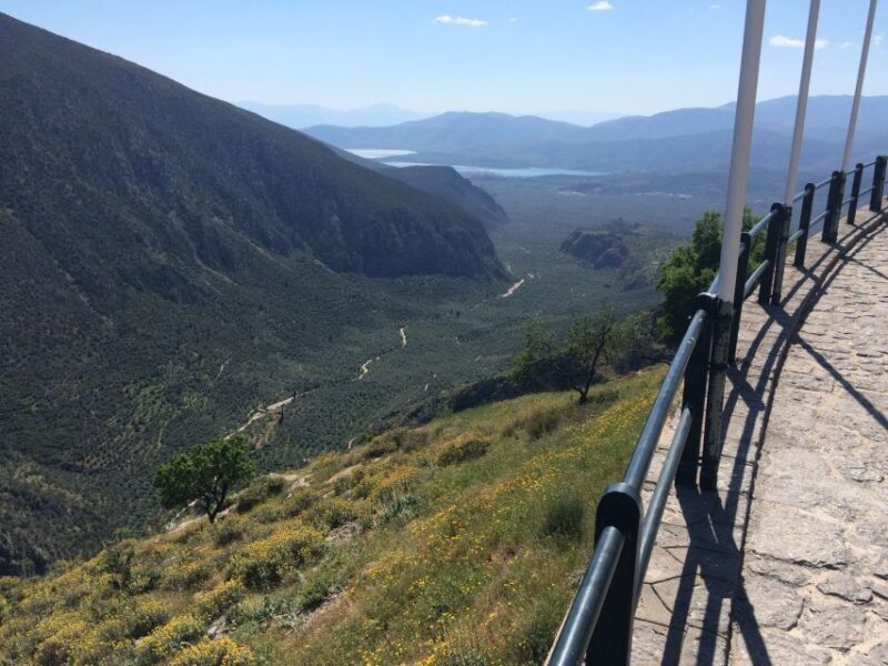 Private 2-Day Tour to Delphi, Meteora & Thermopylae - Accommodation and Logistics