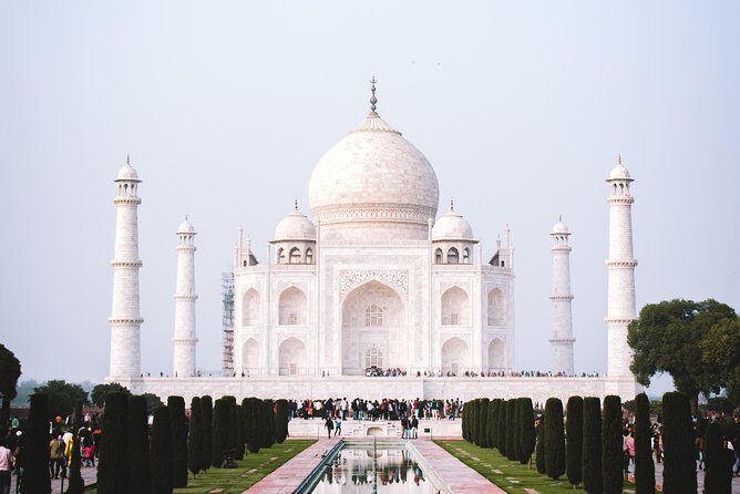 Private 2 days tour including city tour of delhi and agra by car - Key Points