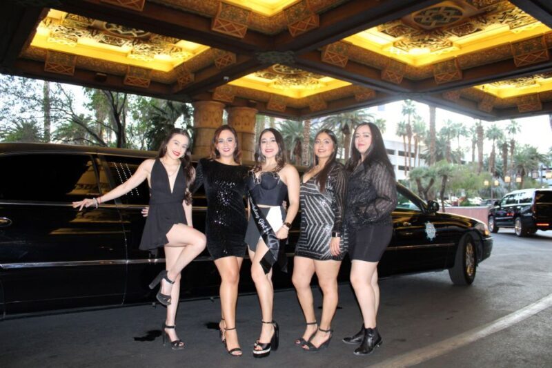 Private 2-Hour LV Limo Tour with Champagne and LV Goodies - Key Points