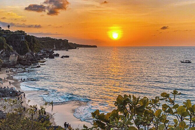 Private 2 Weeks Indonesia Honeymoon with Romantic Bali Island - Final Days: Wrapping Up with Bali’s Natural and Cultural Gems