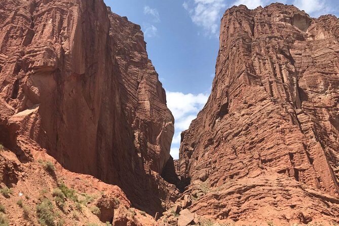 Private 2D Tour to Kizil Caves, Subash Ruin etc. from Urumqi by Round-way Flight - The Logistics and What They Mean for You