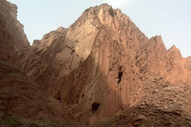 Private 2D Tour to Kizil Caves, Subash Ruin etc. from Urumqi by Round-way Flight - Frequently Asked Questions