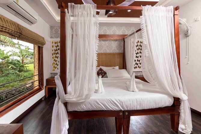 Private 3 Bedroom Luxury Houseboat Trip in Alleppy Backwaters - What’s Included and Why It Matters