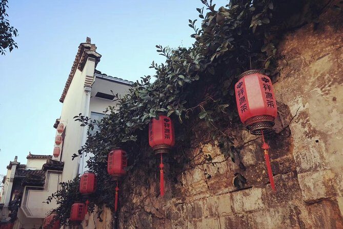 Private 3-day trip to 2 cities with hiking in Wuyuan and Hongcun in Huangshan - Key Points