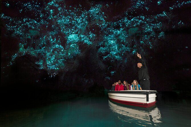 Private 3 Days Tour From Auckland: Hobbiton, Hamilton, Rotorua & Waitomo Caves - FAQ