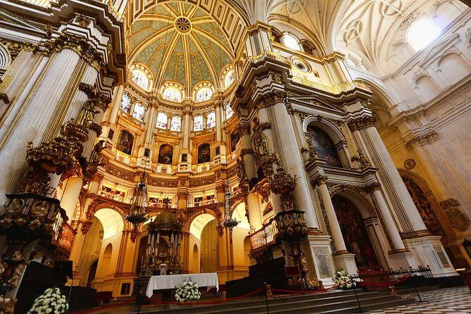 Private 3-hour Walking Tour Granada (incl. tickets to Cathedral & Royal Chapel) - Introduction: Why Choose a Private Tour in Granada?