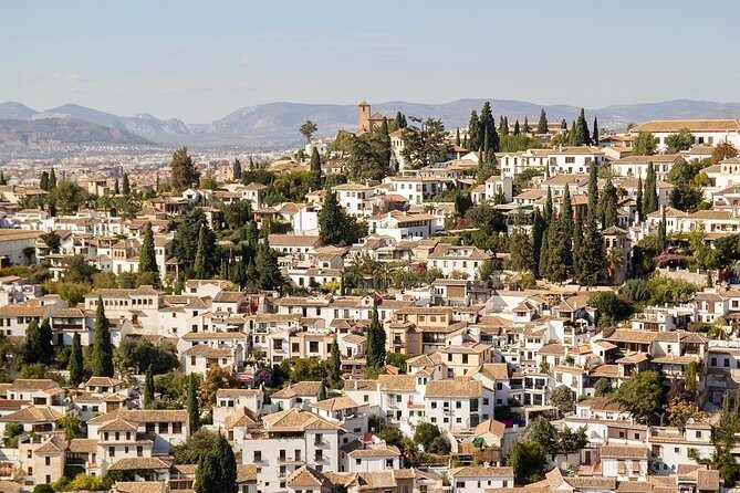 Private 3-hour Walking Tour Granada (incl. tickets to Cathedral & Royal Chapel) - Who Would Love This Tour?