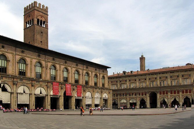 Private 3-hour Walking Tour of Bologna with private official tour guide - Authentic Experiences and Real Traveler Feedback