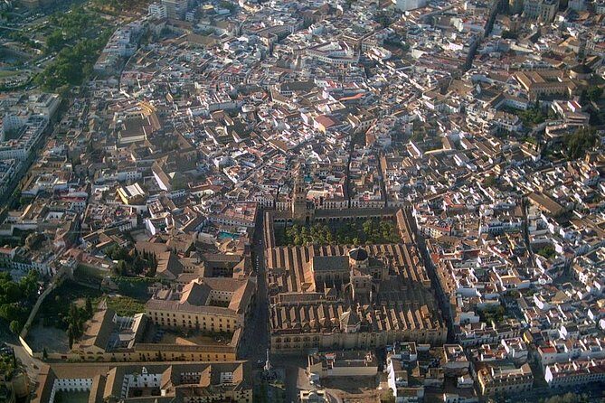 Private 3-hour Walking Tour of Cordoba with official tour guide - Who Should Book This Tour?