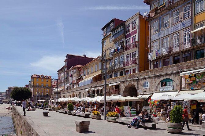 Private 3-hour walking tour of Porto with official tour guide - Summing Up: Who Will Enjoy This Tour?