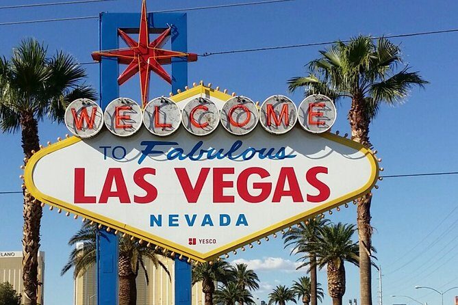 Private 3-Hour Walking Tour of the Las Vegas Strip with Licensed Tour Guide - Key Points